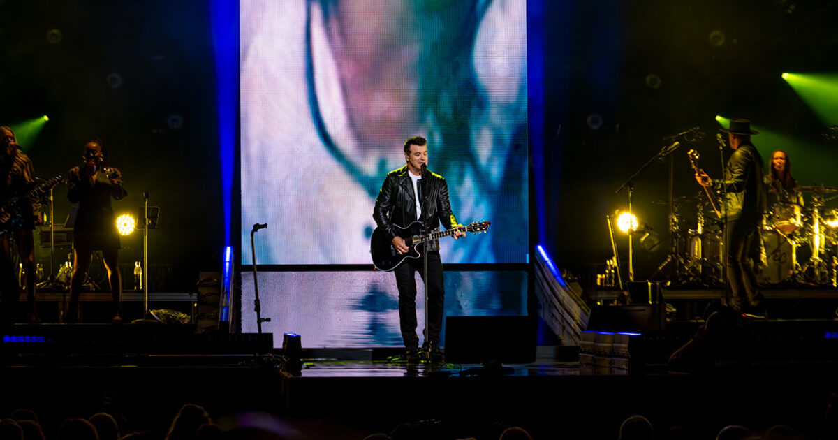 Roch Voisine : Les 35 ans du phénomène Hélène | Place des Arts